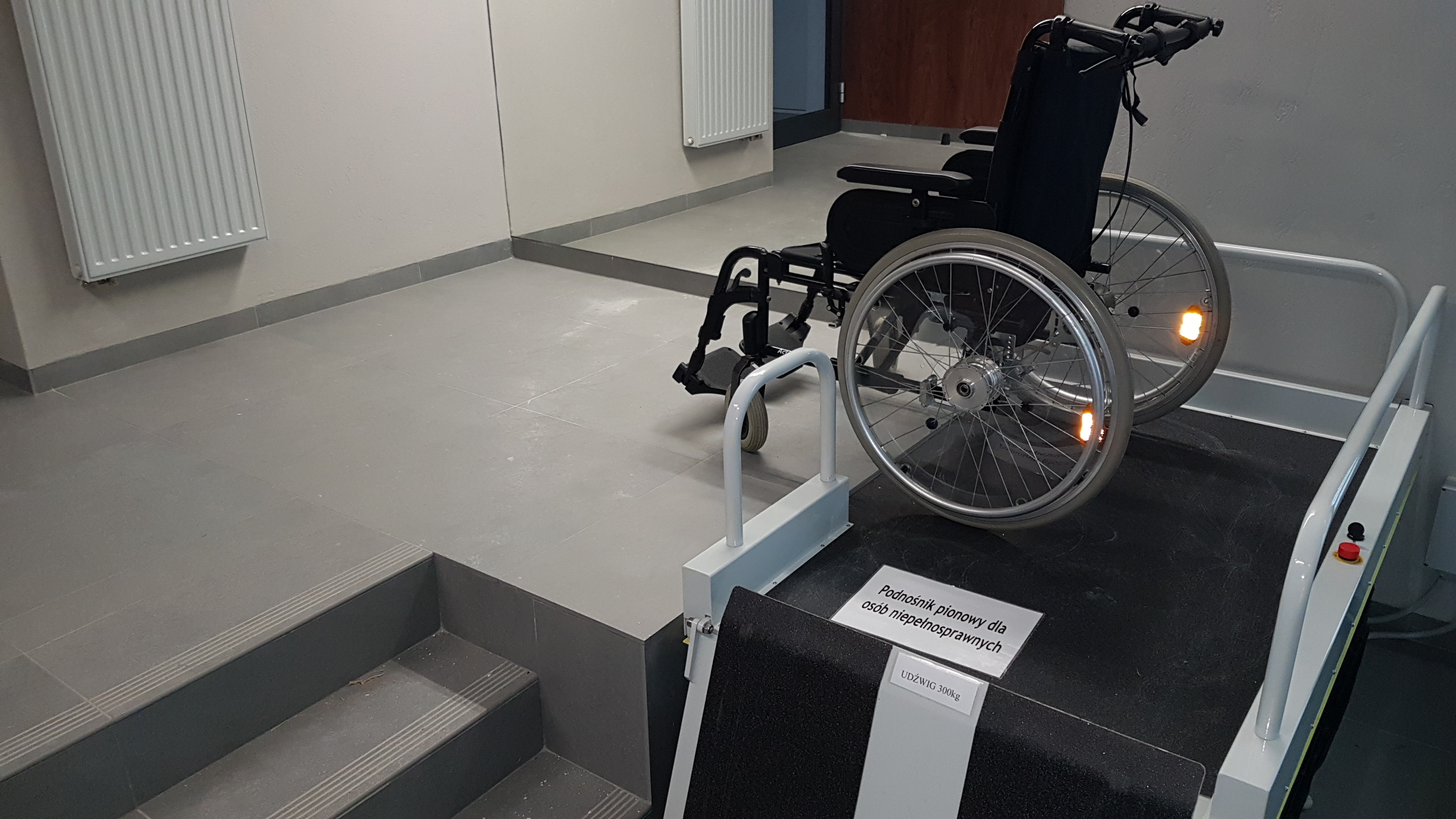 Liftboy 2 – Mundosa